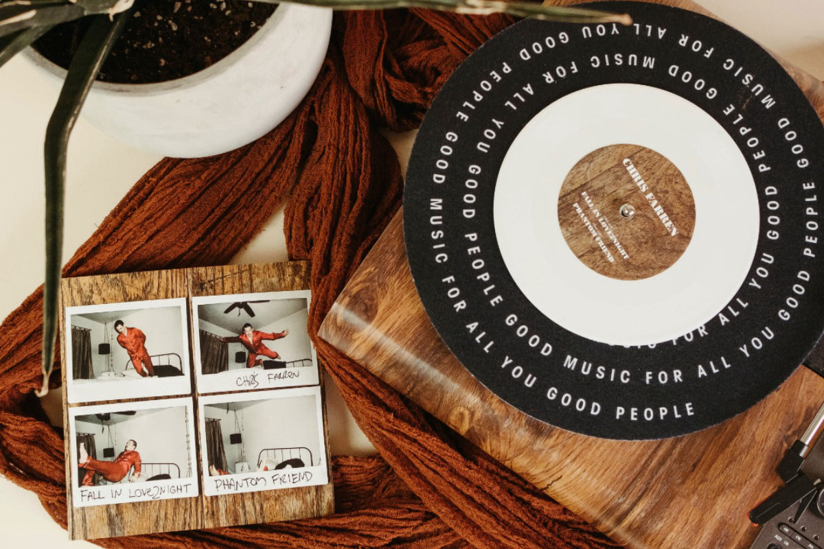 Chris Farren's new 7" is out now + Bandcamp livestream tonight ...